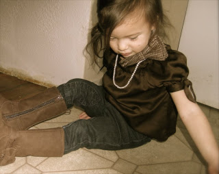 Little Bow Tie Tutorial