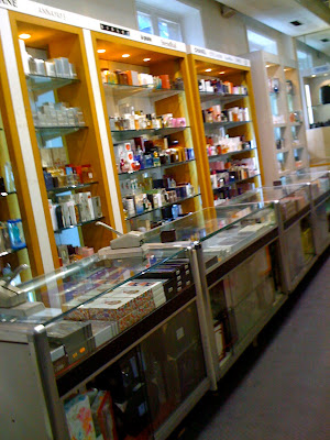 GLAM RUSH: BENLUX : le magasin parisien de cosmétiques proposant -30% à ...