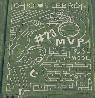 JoWii's World: 8 Amazing Corn Field Mazes