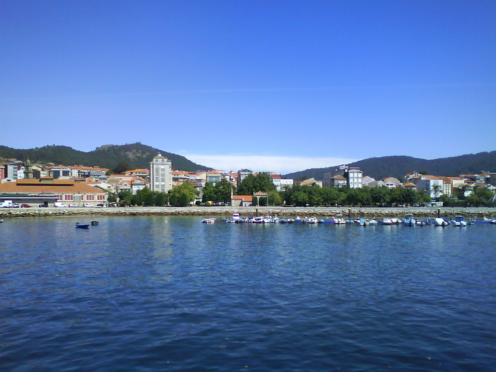 PUBLICACIONES DE JAVIER: UNA TRAVESÍA POR LA RÍA DE VIGO