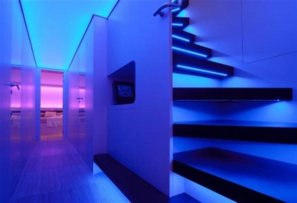 Amazing light Interior Design by Salvagni Architects