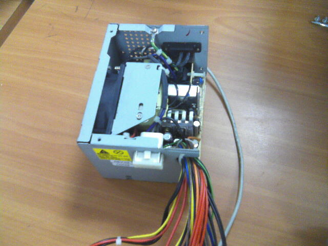 Clean Pc: Mantenimiento de la Fuente de Poder