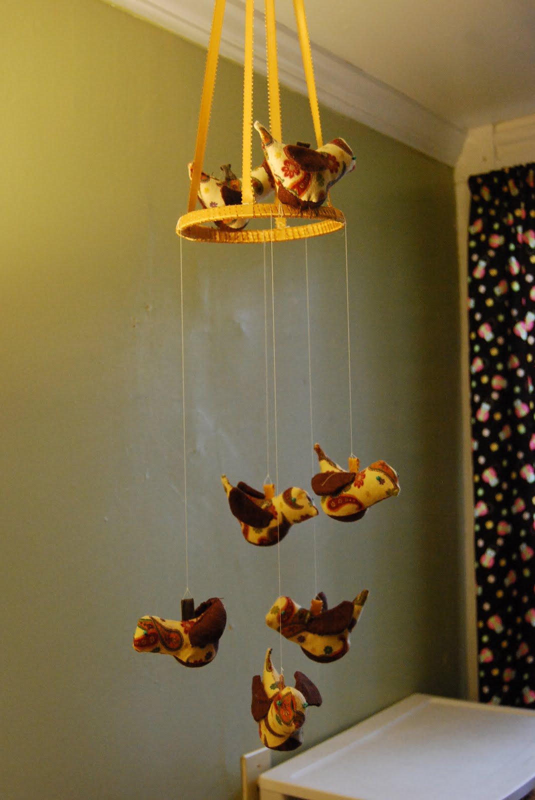 The Crafty Owl: Bird Mobile