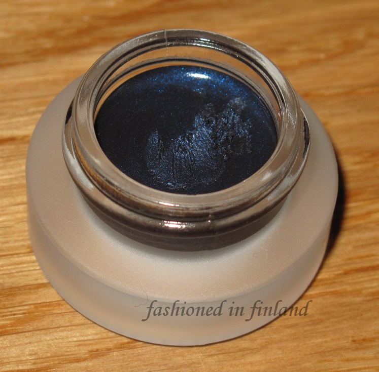 Maybelline Lasting Drama gel eyeliner 24h, 03 Blue