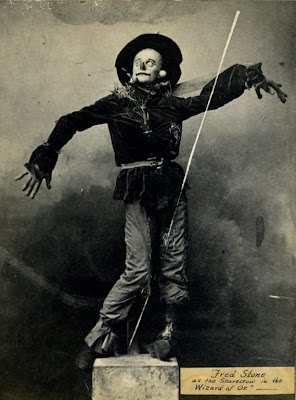 Pat Cashin's CLOWNALLEY: FRED STONE