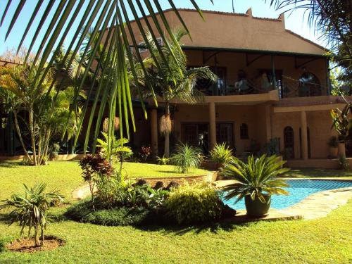 African Mansion Greystone Park, Harare | Luxury Mansions and Luxury ...