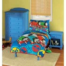 Thomas the Train Toddler bed: Thomas Maximim Speed Toddler Bedding Set
