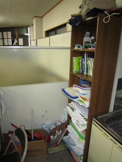 Trippy Traveller in Japan: Pictures of a Cram School in Japan