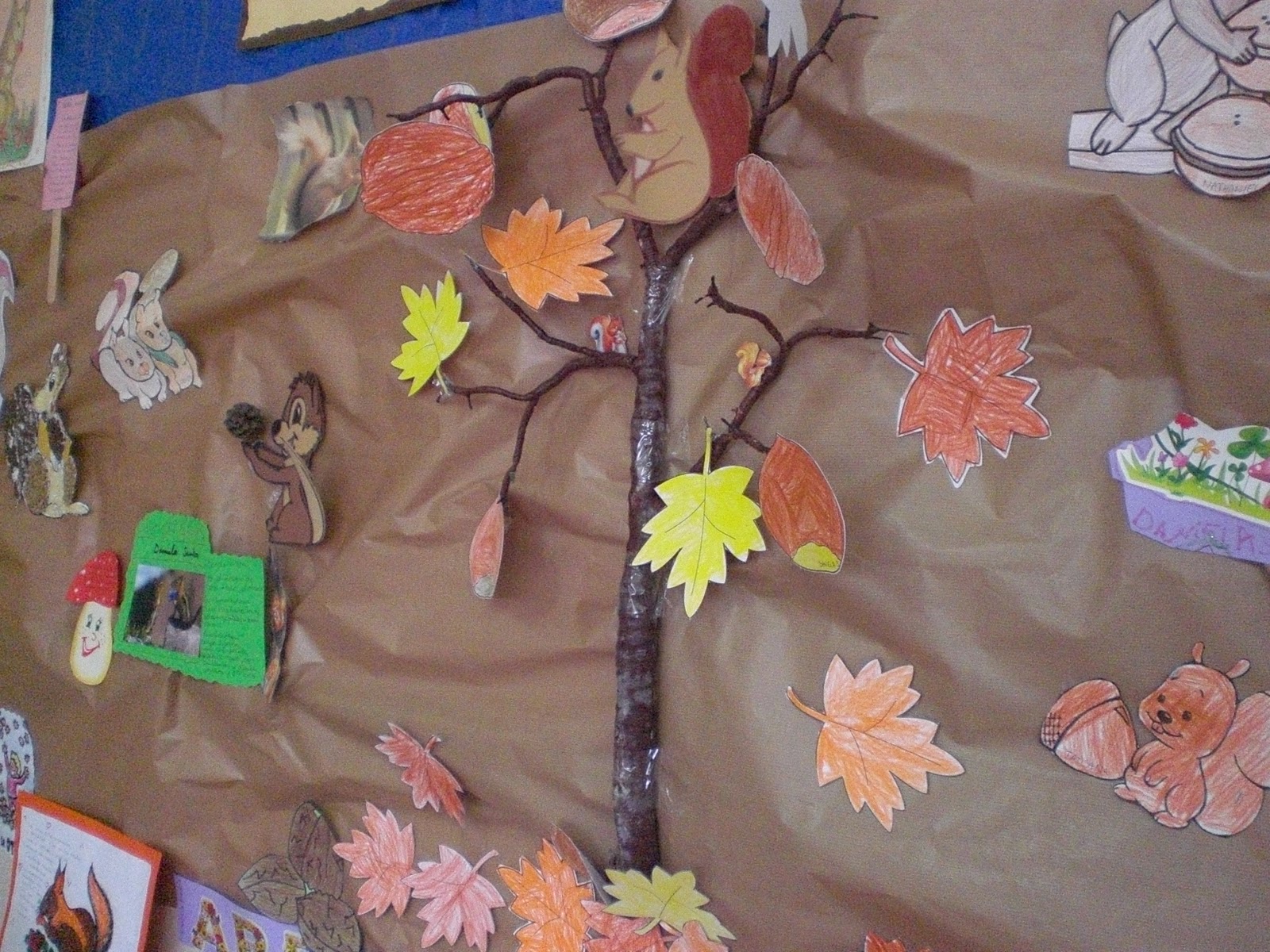 Unidad Didáctica del Otoño: "Ardillas por doquier"