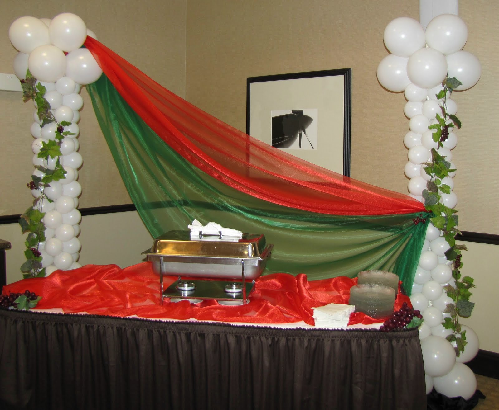 Party People Event Decorating Company: Mulberry High School Prom 2010