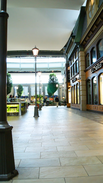 Deux Frenchies à Montréal