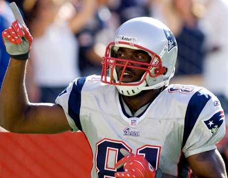 Wallpaper World: American football player - Randy Moss photo and biography