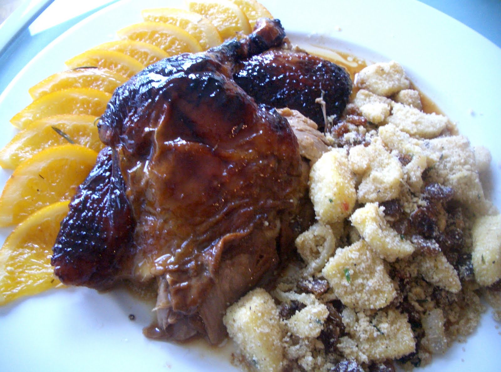 Softs e Receitas: Pato à francesa com laranja, e farofa de maçãs