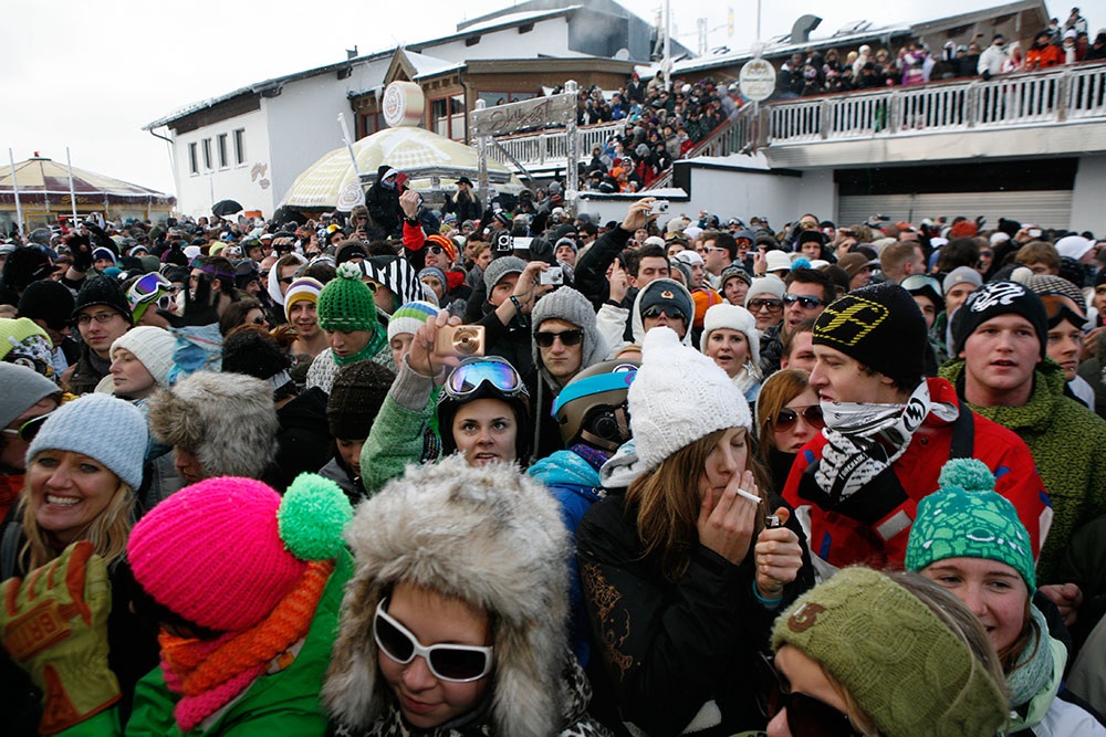 PedalFeet: get outside: Rave on Snow, Saalbach, Austria
