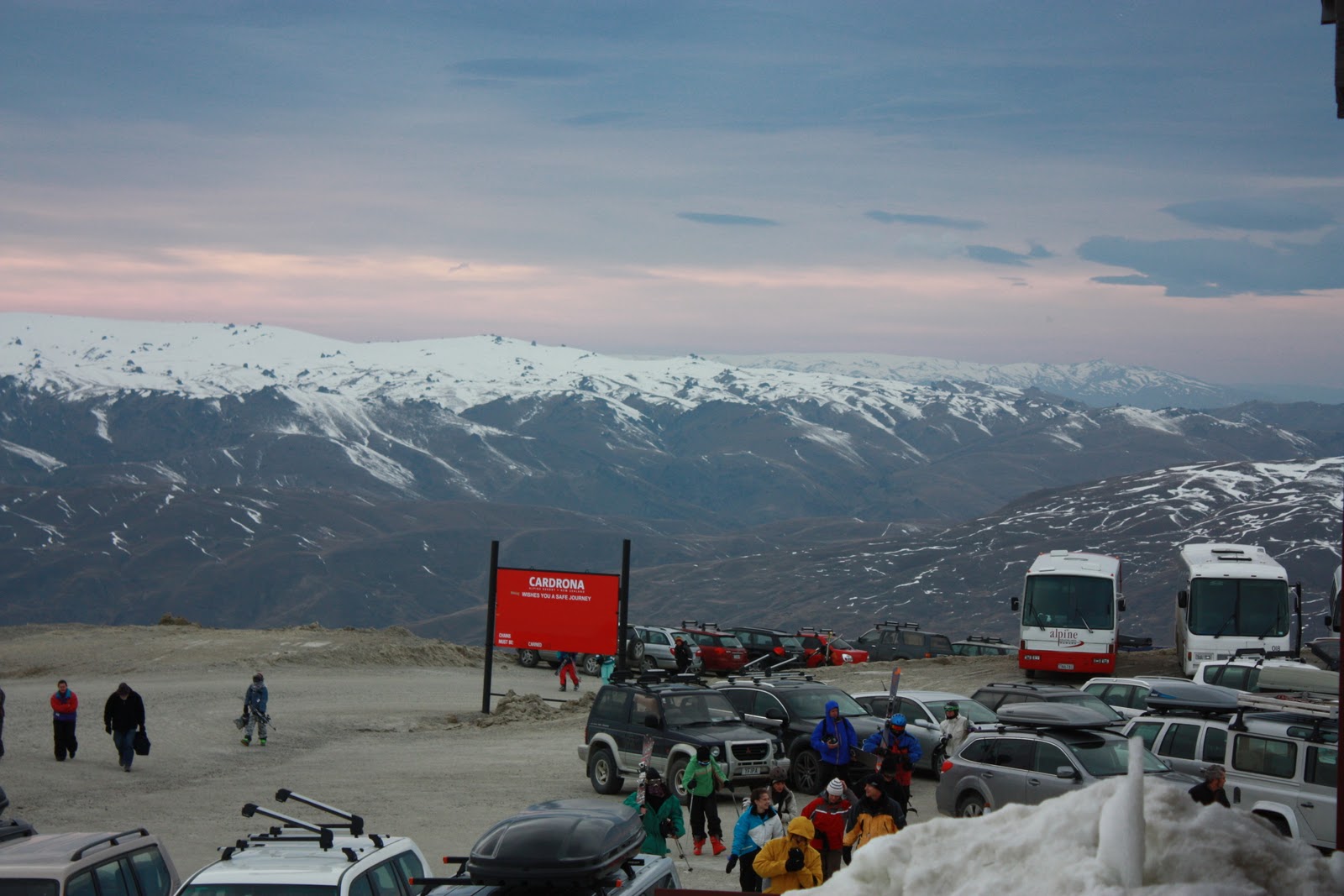 Marendy Blog: Day 14 28th September 2010 Cardrona Ski fields back to Wanaka