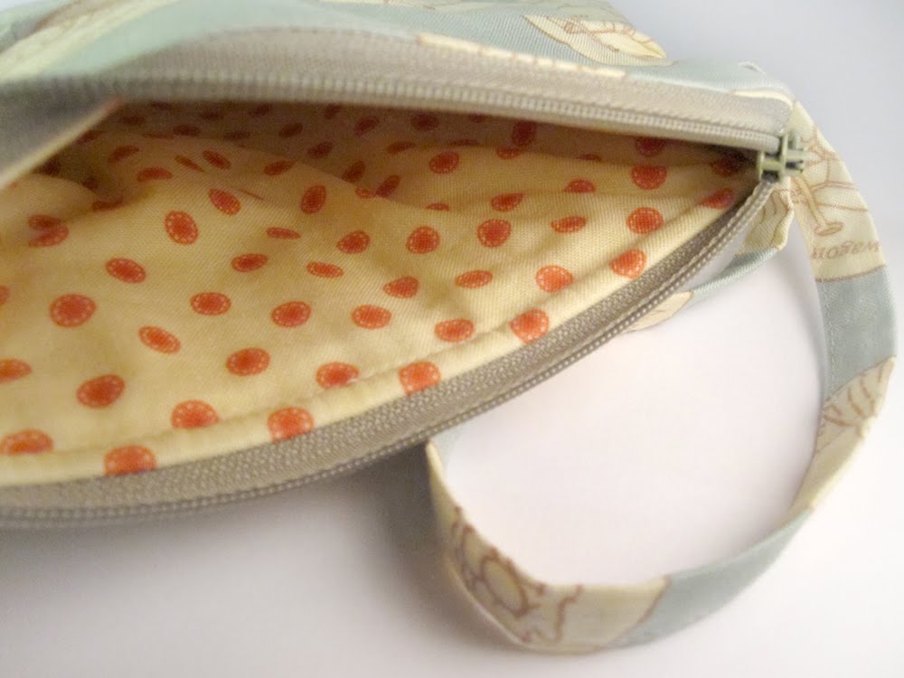 New Pleated Pouch Design : Behind Mytutorlist.com
