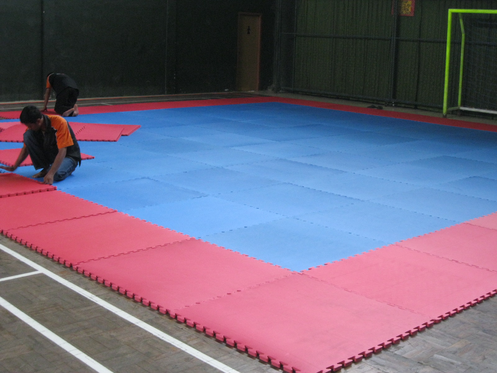 Harmony Carpet: Matras Karate Palembang Project