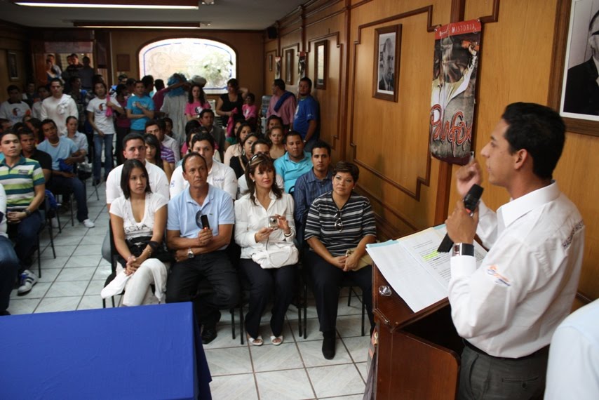 Se registra Javier Dávalos Palafox para contender por la dirigencia ...