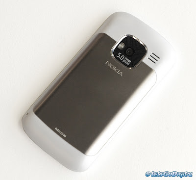 Nokia Gadget List & Spec: Nokia E5 review
