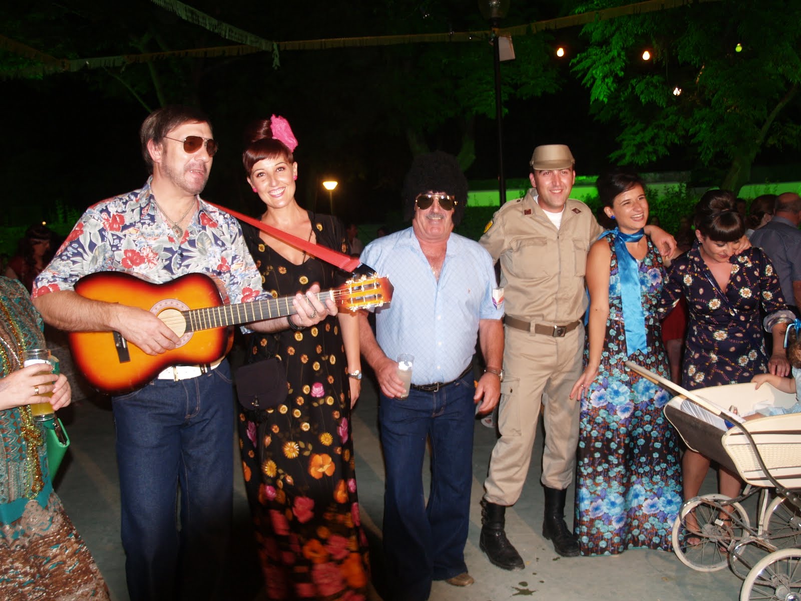 PEÑA LOS CANUTHI TOMELLOSO: FOTOS DEL MAYOR GUATEQUE DE ESPAÑA EN TOMELLOSO