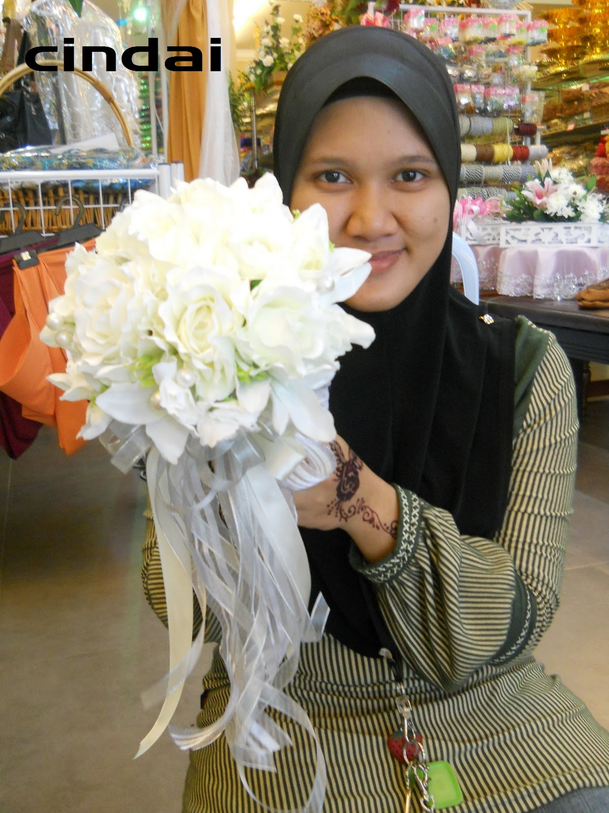 Cindai Galeri Perkahwinan: Bunga tangan