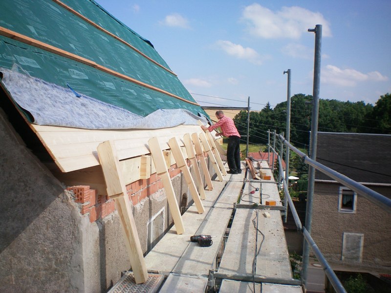 OPA Detlef: Bau der Traufe