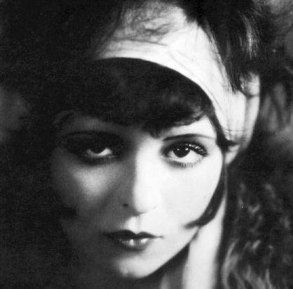 La Bella Christiane: Clara Bow