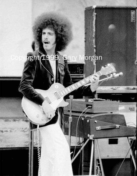 Gary Morgan's ROCK & JAZZ PHOTOS: NEIL SCHON of JOURNEY