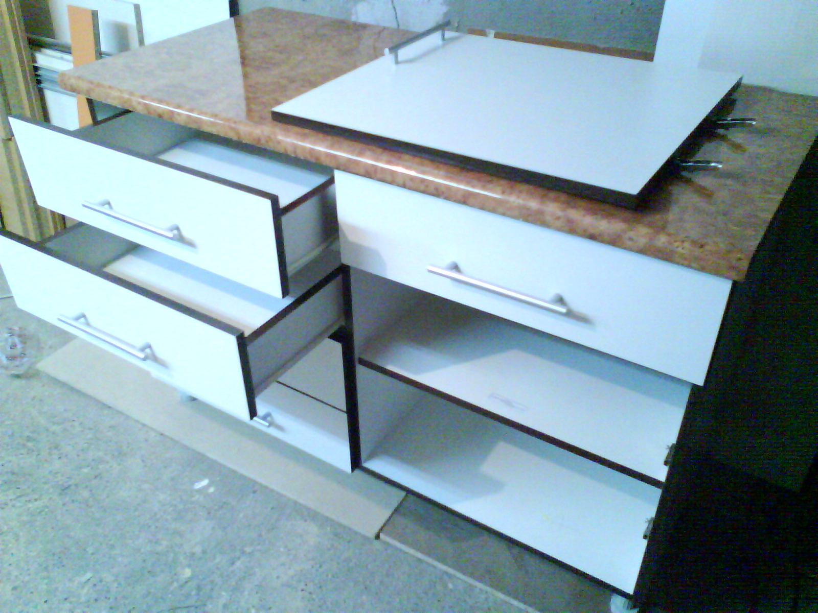 BLOGUL CU MOBILA: Dulap pentru balcon