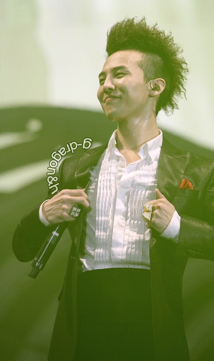 MELODY STYLE TOP •: G-Dragon x Pyramid Ring by nOir/Ambush