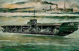 LA PUERTA DEL TAROT: EL SUBMARINO U-65