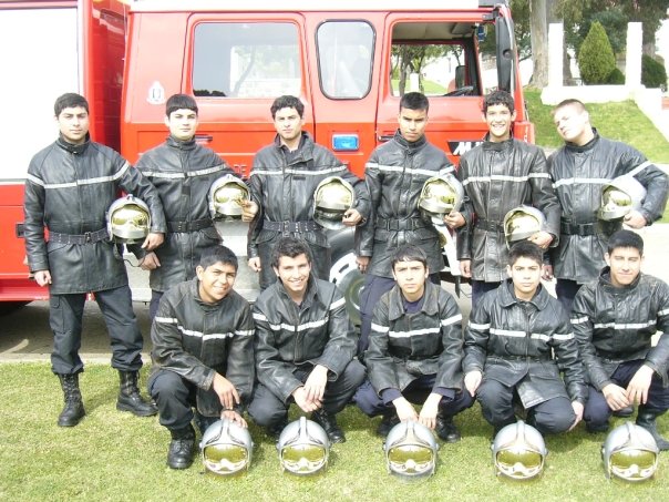 Brigada juvenil de bomberos Pompe France valparaiso