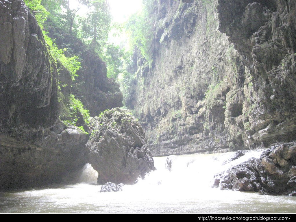 Photograph Galery of Indonesia: Green Canyon West Java