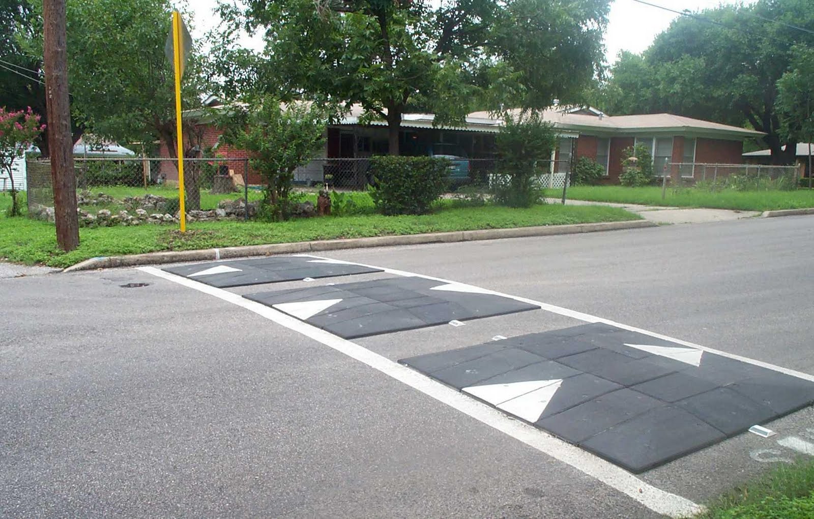 ALL ABOUT URBAN TRANSPORTATION PLANNING by imma-san: “Speed Hump ...