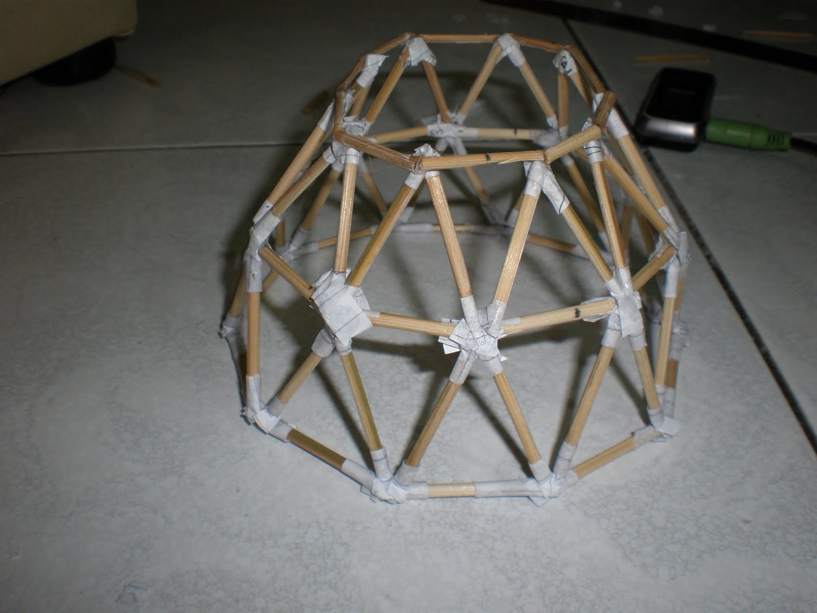 PERTAMAX: GEODESIC DOME USING BAMBOO SATAY STICK 2V