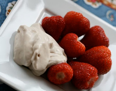 curcubeu culinar: Capsuni cu frisca balsamica