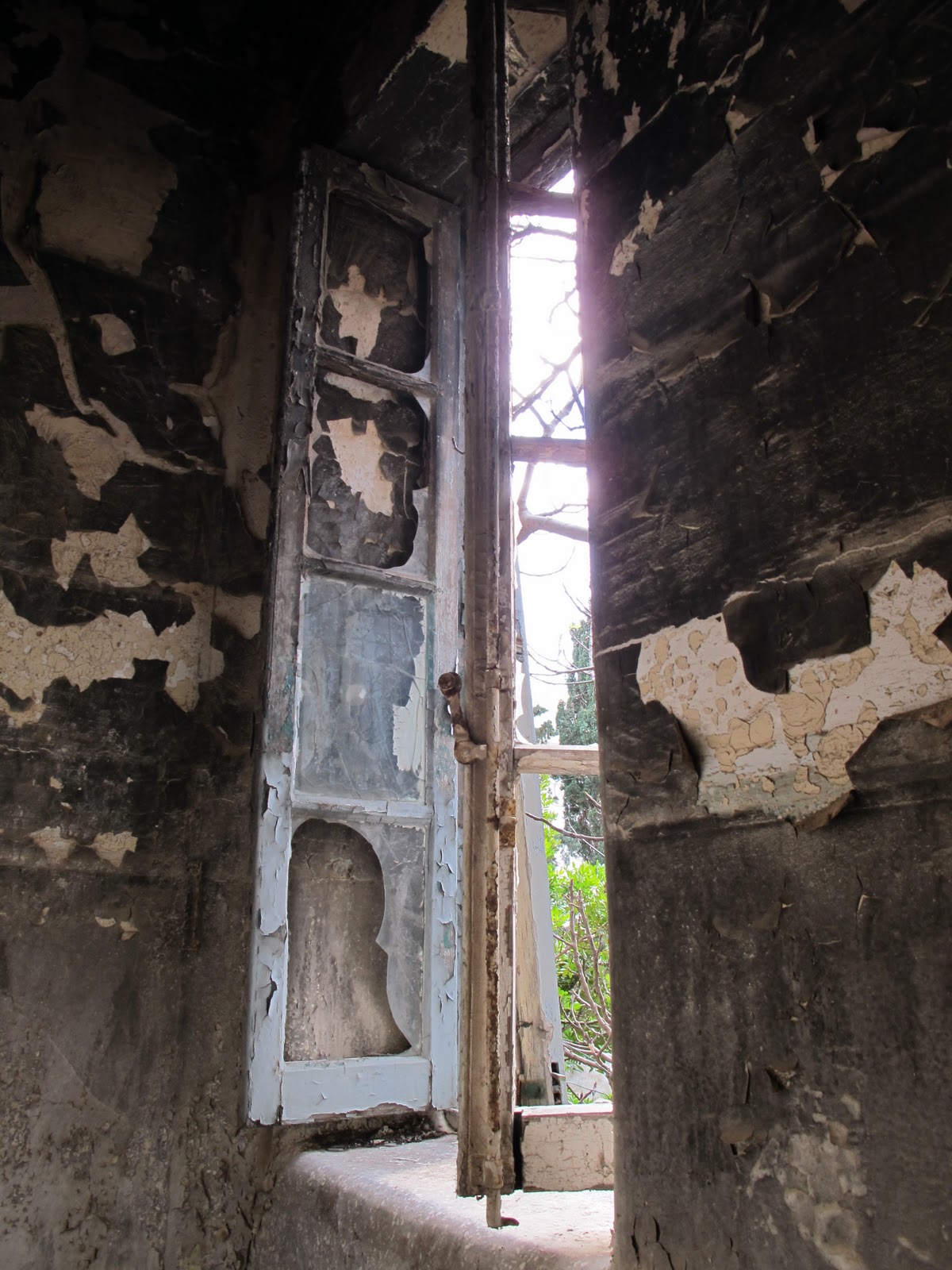 BUILDING STOREYS: Dereliction of Duty