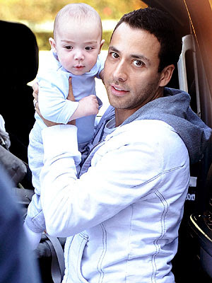 HOWIE & JAMES DOROUGH: New Pic... @t LAX Airport ~ BSGirlsEverStreetTeam