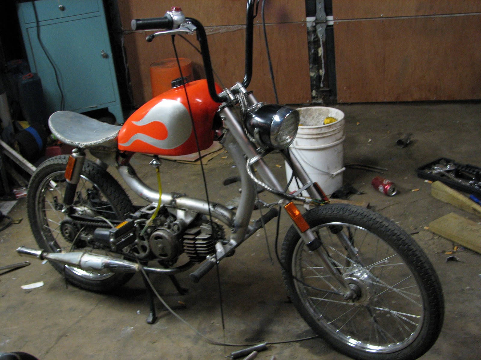TRASH TAUKIN': O.C.D. Chopper moped