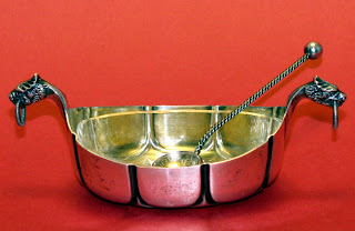 THE DAILY ANTIQUE SHOW: Norwegian Silver Viking Ship Open Salt