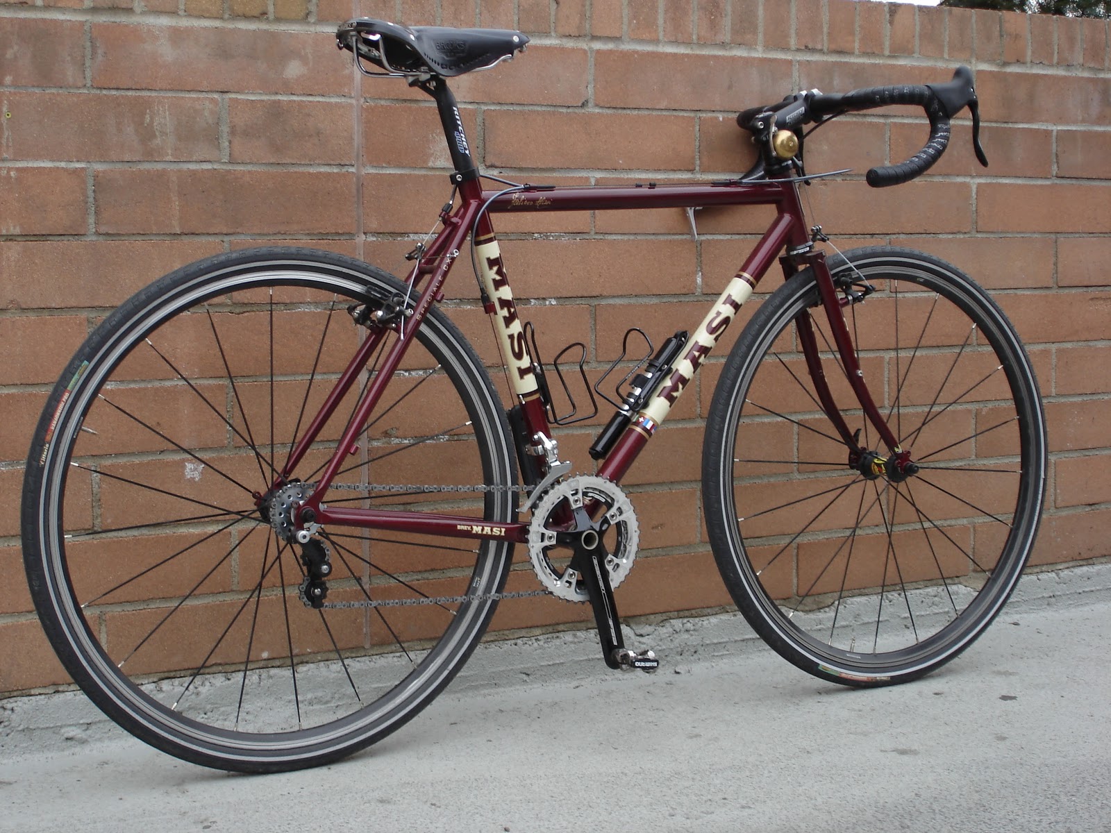 Saddle Up Bike: Two Speed Bicycle