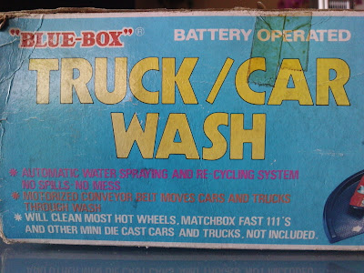 Collecting 12 inch toys: Vintage 'Blue-Box' truck/car wash