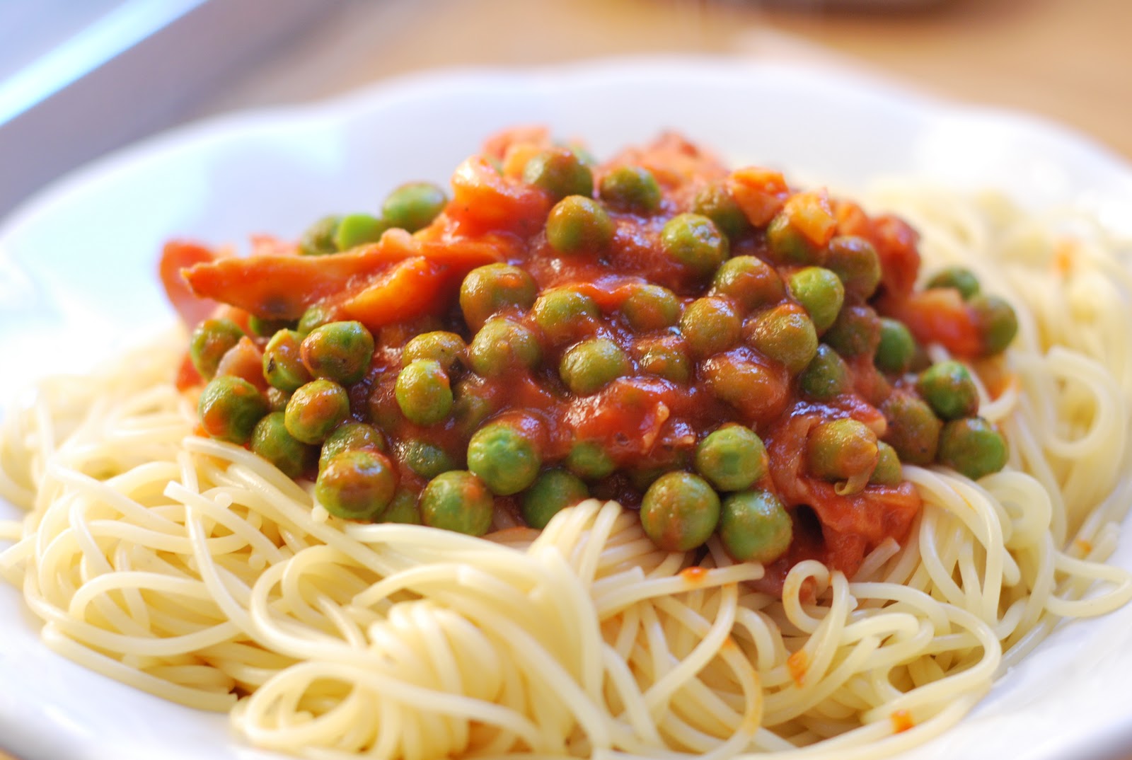 Pehtran: O TEM, KAKO SEM POSTAL ŠPAGET