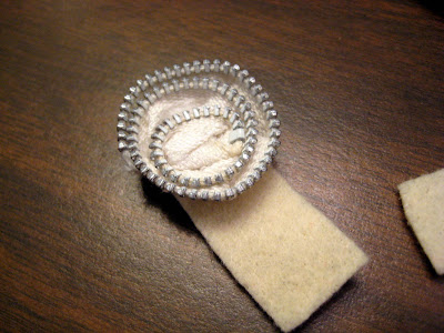 All For This Penny Craft Blog: Zipper Rose Tutorial