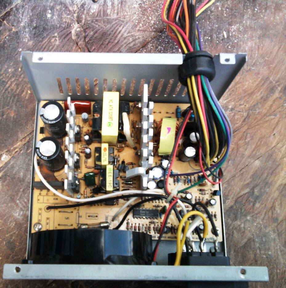 MANTENIMIENTO PREVENTIVO DE HADRWARE: LIMPIEZA DE LA FUENTE DE PODER