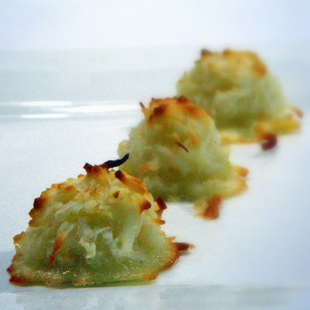 52 Ways to Cook: Pina Colada Macaroons - Tropical Cookies (and a warm ...