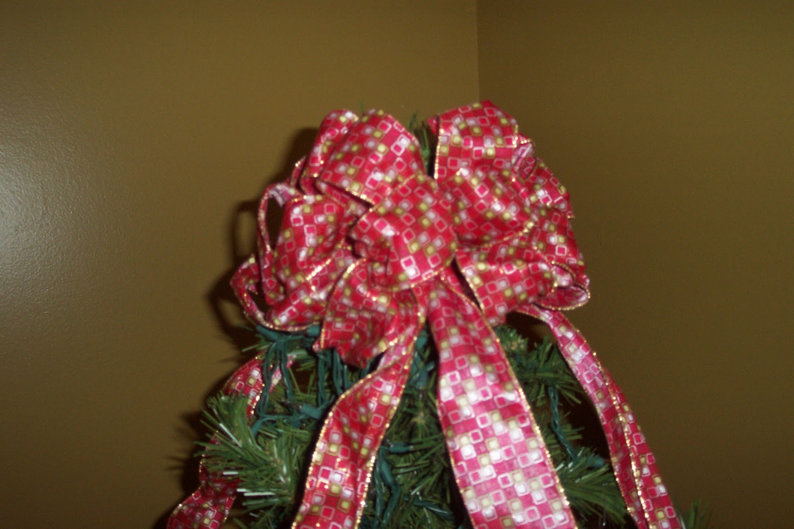 Buckeye by Marriage: Tree topper