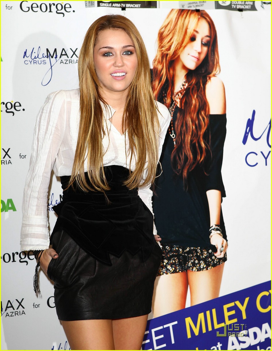 Jobroticiero: Miley hermosa en ASDA