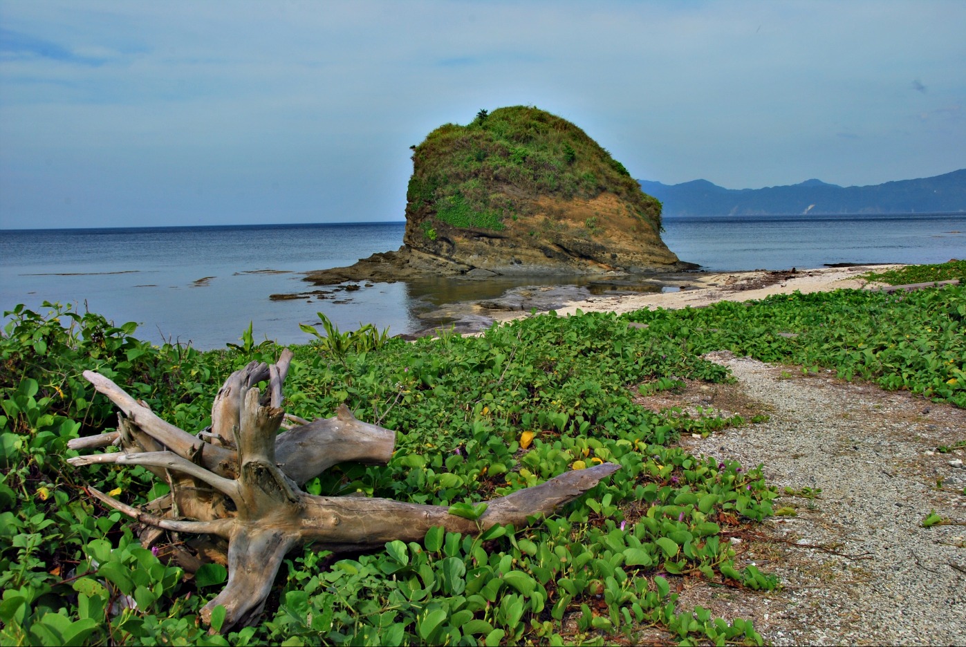 Affordable Vacations in Asia: The Philippines: 7 to go in ILOCOS NORTE ...