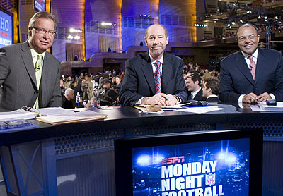 Feverish Trends: Jay Rothman Affair Pictures